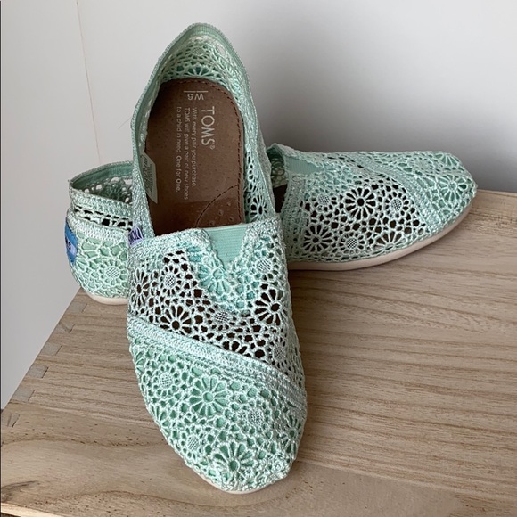 Toms | Shoes | Toms Mint Green Floral Lace | Poshmark